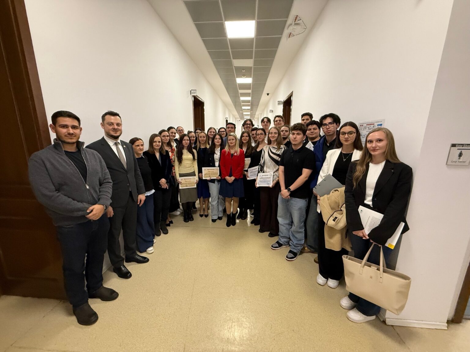 Facultatea de Relații Economice Internaționale – Academia de Studii ...